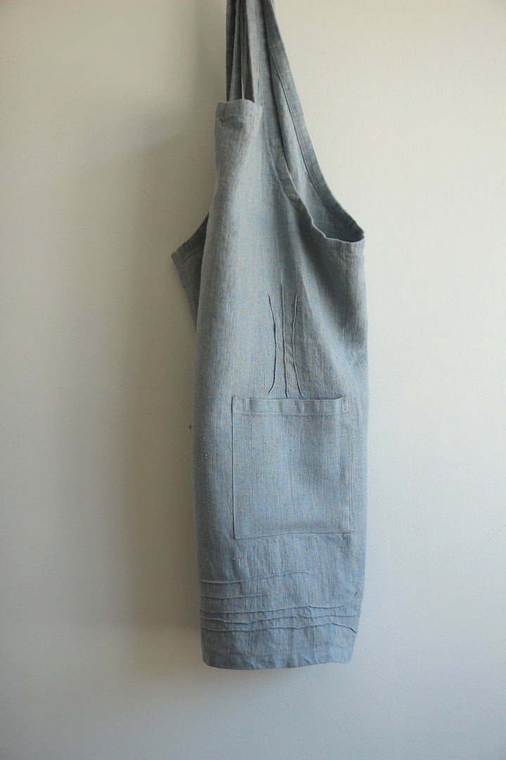 BLUE + NATURAL GARDEN APRON – Millstone Market & Nursery